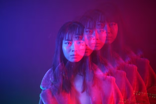 Why Do I Feel High When I’m Not? Explained Clearly