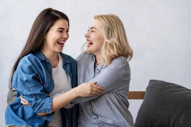 How to Be a Supportive Friend: Ways to Show Support
